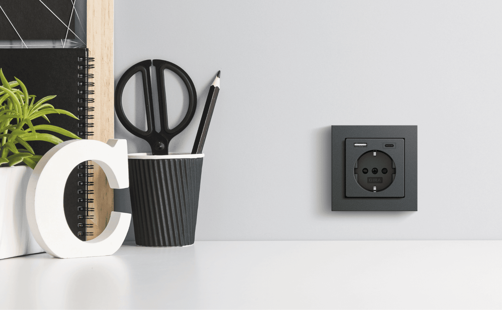 USB Stopcontact kopen? | Schakelmateriaal - Elektroshop.nl